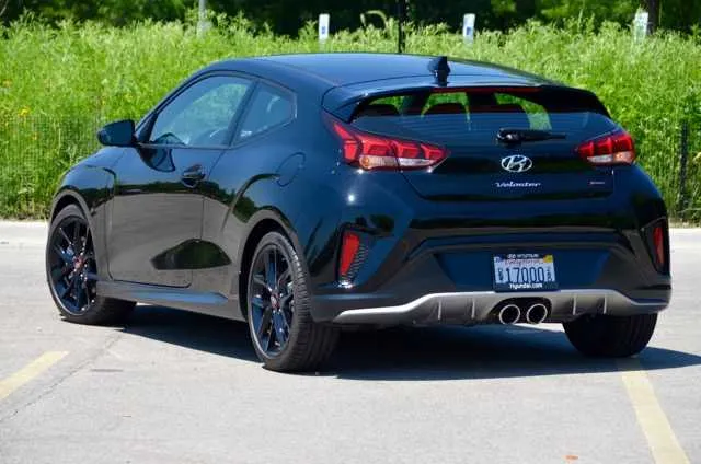 2019 Hyundai Veloster Specifications and Features