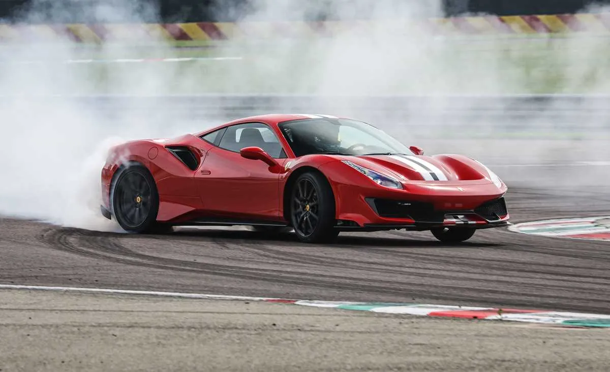 Ferrari 488 Pista Specifications and Performance Details