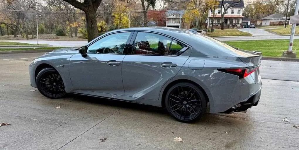 Lexus IS 500 Specifications and Performance Details