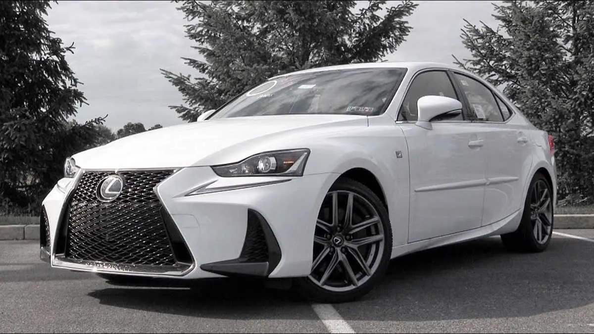 Lexus 300 IS Specifications and Features
