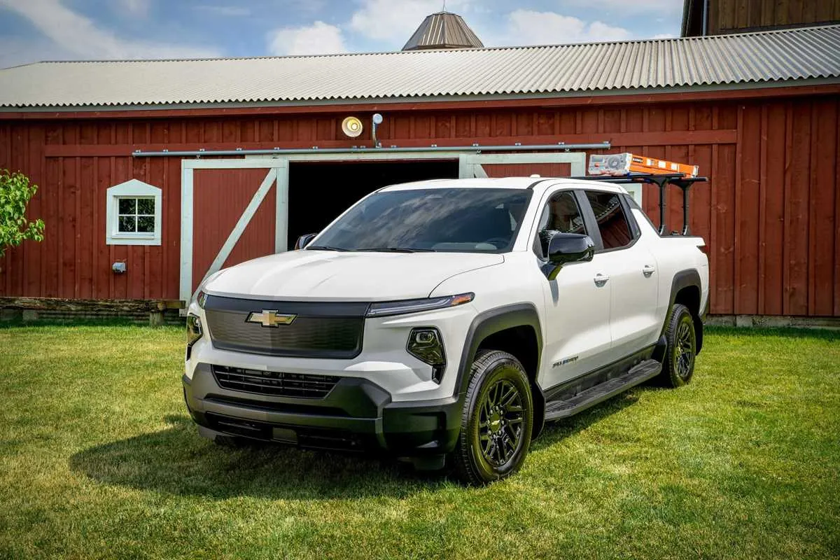 Chevy Silverado EV Specifications and Features