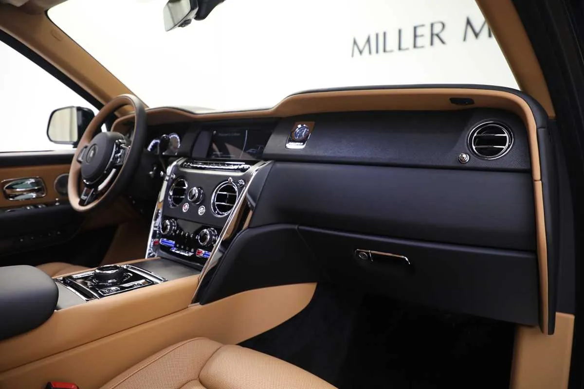 Rolls Royce Cullinan Specifications and Performance Details